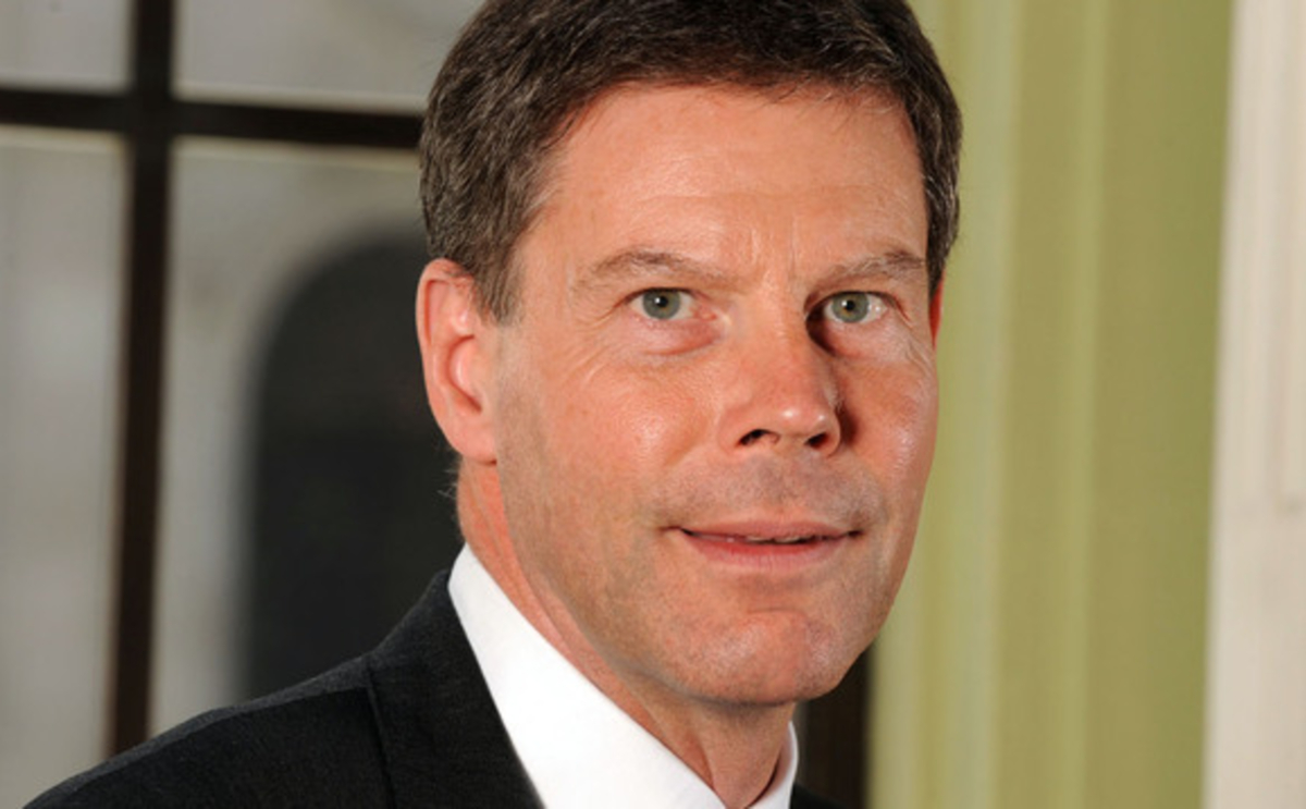 Sants claims he was talked into taking top job - Insurance Age