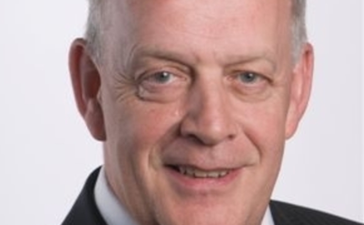 RSA broker chief Paul Donaldson to retire in 2014 - Insurance Age