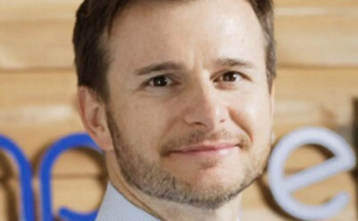 Broking Success: Embracing technology - Insurance Age