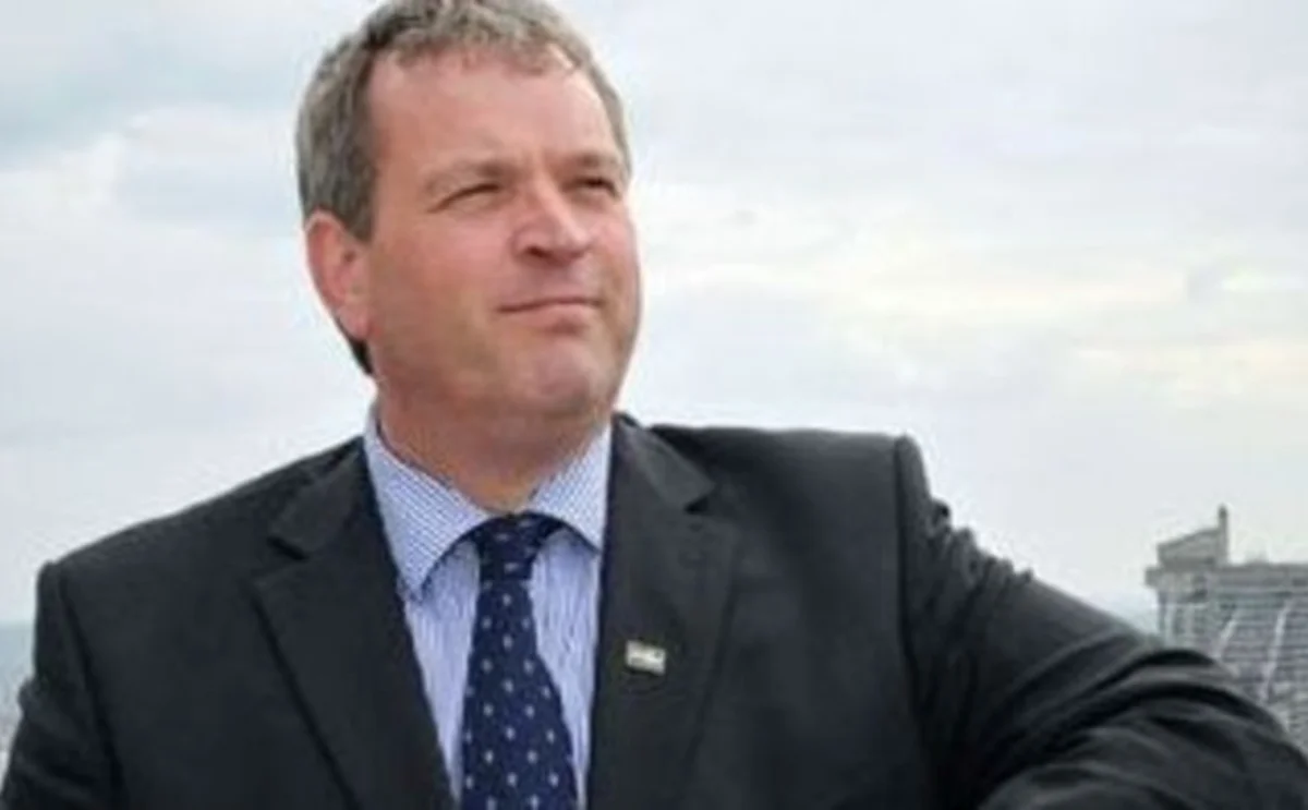 Scarrett out at Willis Networks - Insurance Age